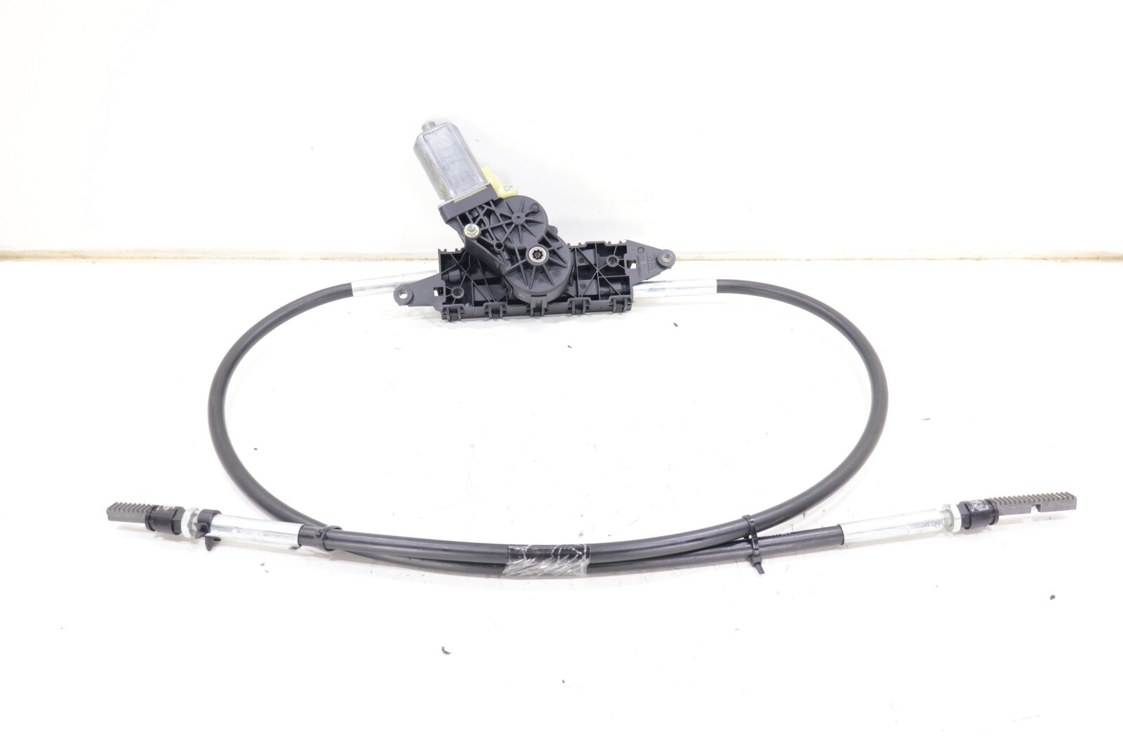 Mercedes 2003-2012 OEM Convertible Top Cable & Motor - Part Boss