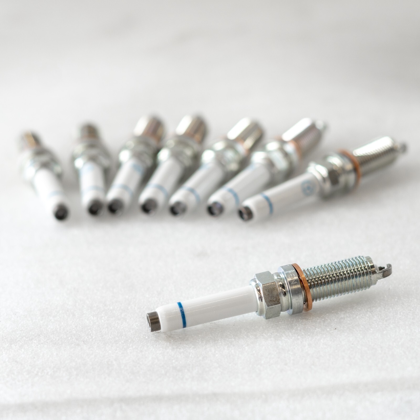 Mercedes C63 E63 GLC63 G63 G550 AMG GT GT63 Spark plug set of 8 2016 ...