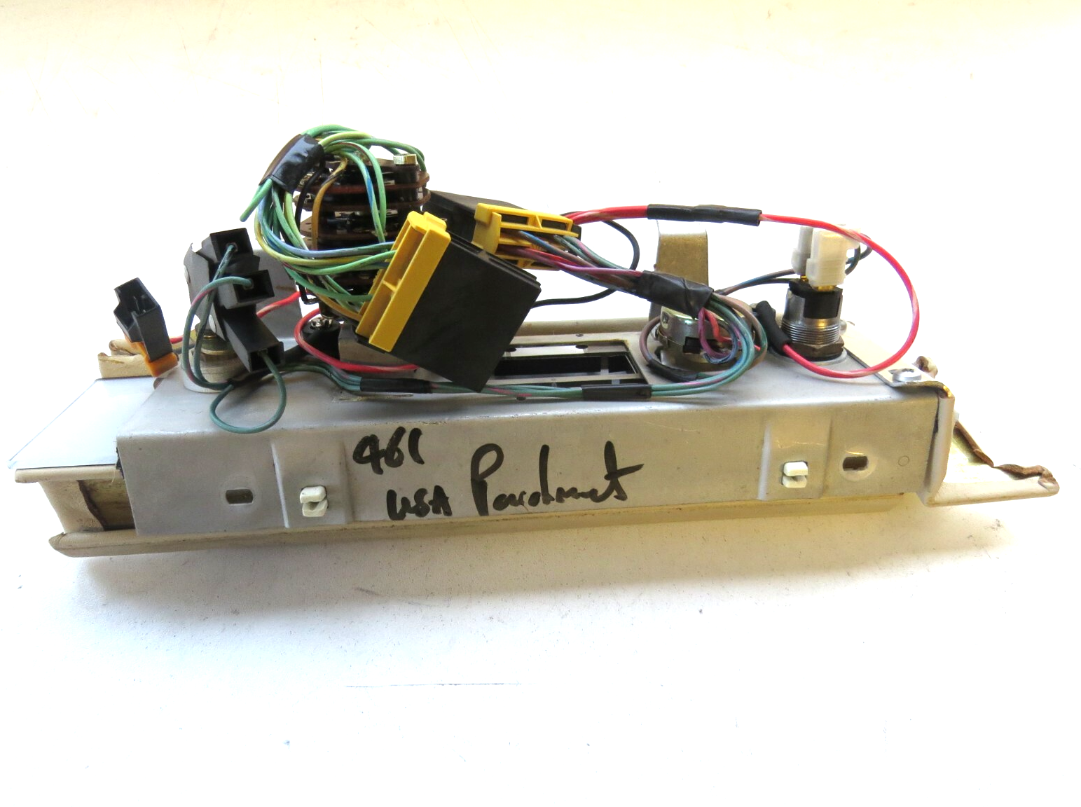 Bentley Rolls Royce 1981-1995 OEM Inboard Switch Panel Plate - Part Boss