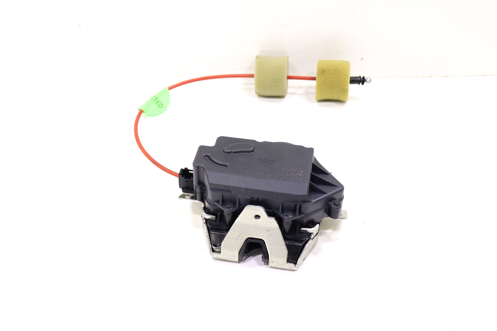 Mercedes E ML 1994-2011 OEM Lift Hatch Tailgate Lock Latch Actuator ...